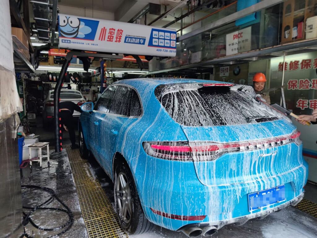 Touchless car wash - Advanced Car Wash Manufacturer